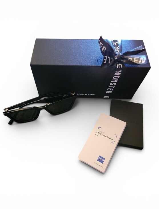 GENTLE MONSTER | Accessories | New Gentle Monster Agail Black Cat Eye ...